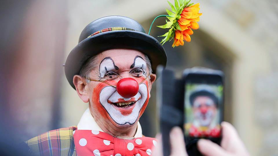 Memorial para el payaso más conocido de Reino Unido - CGTN en Español