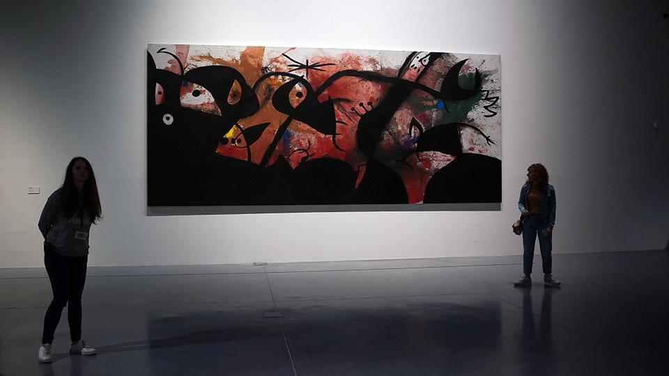 Exposición de arte en España trae obras maravillosas - CGTN en Español