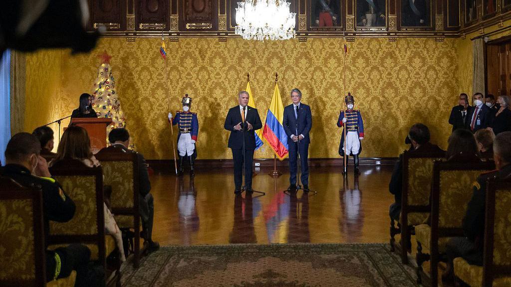 Ecuador y Colombia acuerdan reabrir frontera binacional el 1 de ...