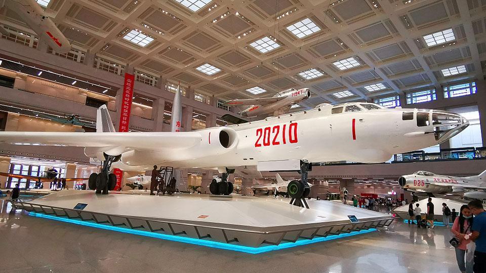 Exposición En Beijing Muestra Los Logros Del Ejército Popular De